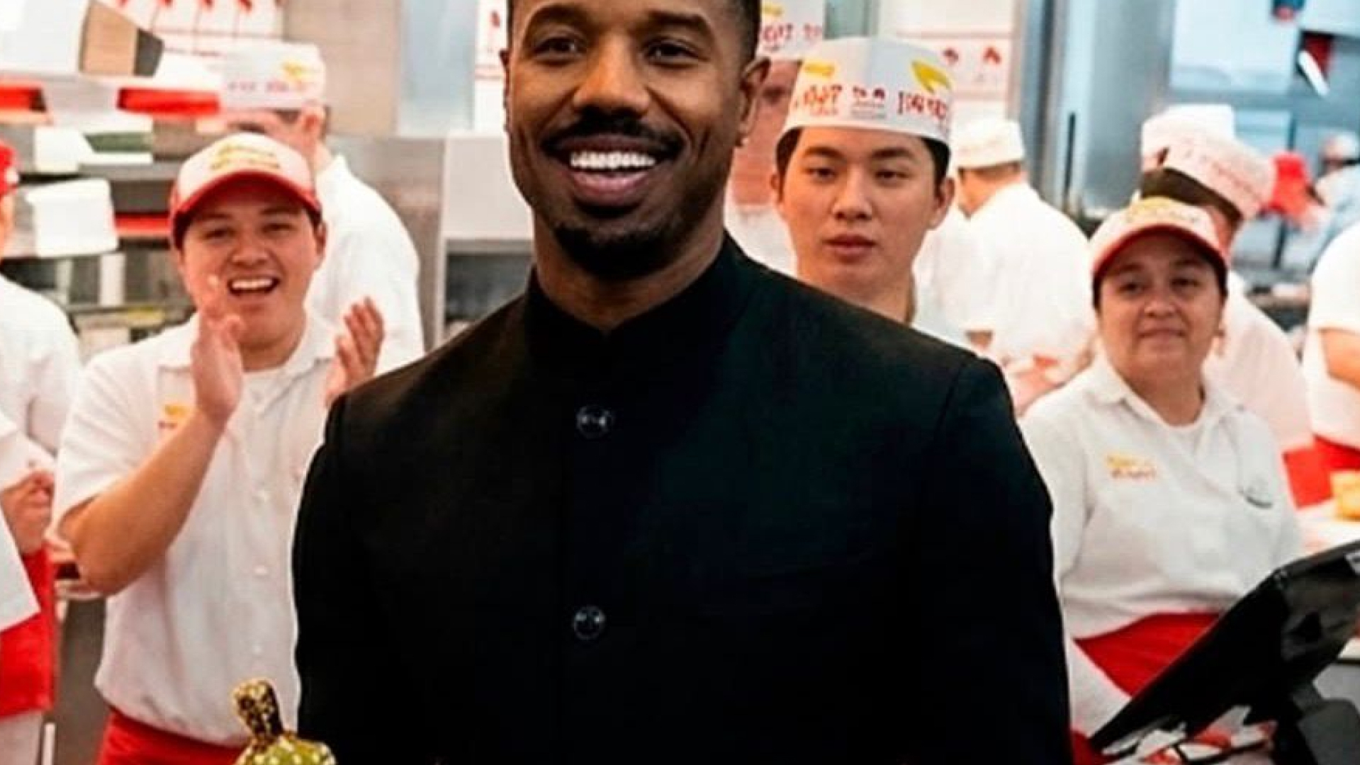 Michael B. Jordan comemora vitória no Oscar em fast food e gera ...